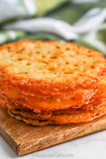 Mozzarella Cheese Crisps Recipe (10 Minute Recipe!) - Easy Low Carb