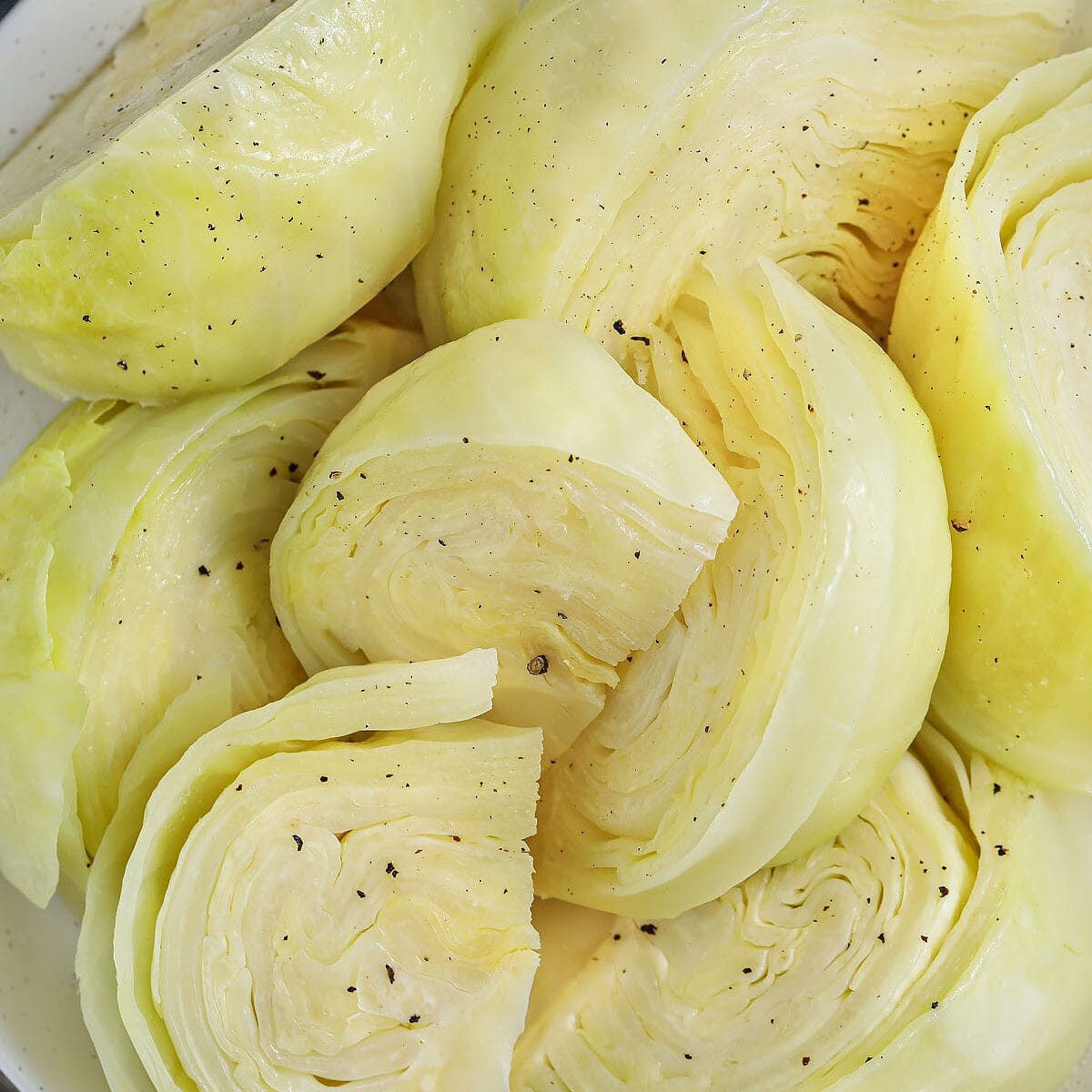 Boiled Cabbage (Quick & Easy Side Dish!) - Easy Low Carb