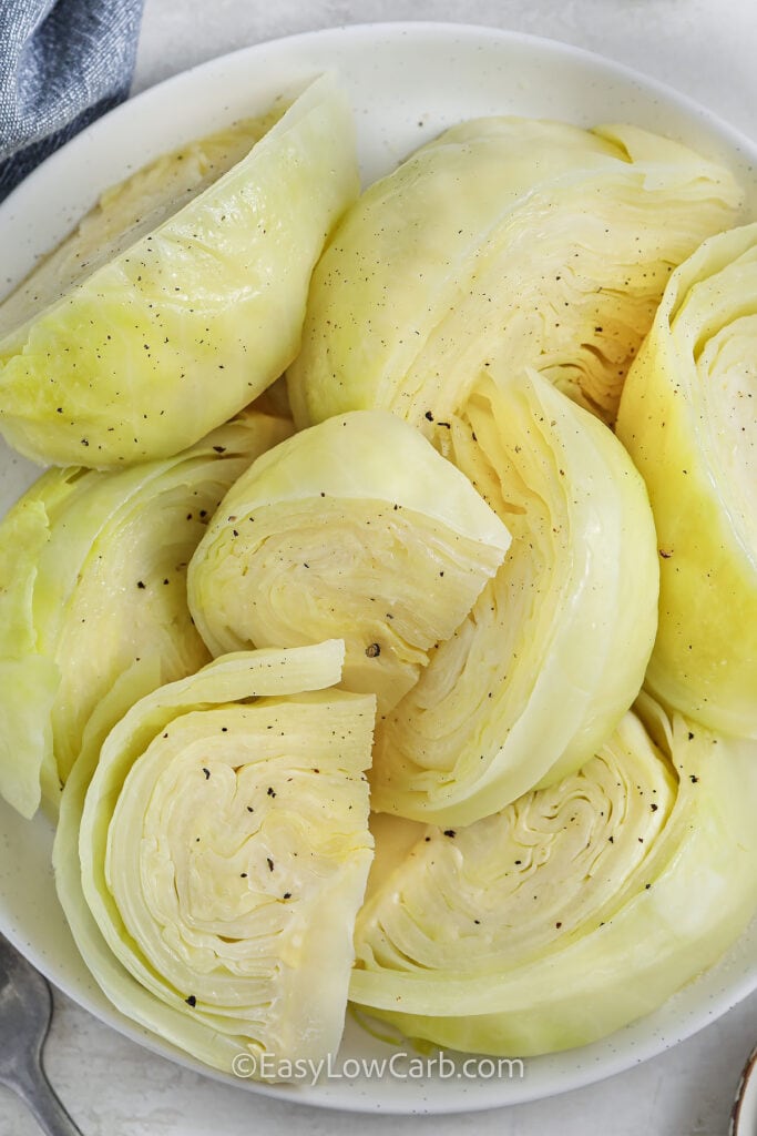 Boiled Cabbage (Quick & Easy Side Dish!) - Easy Low Carb