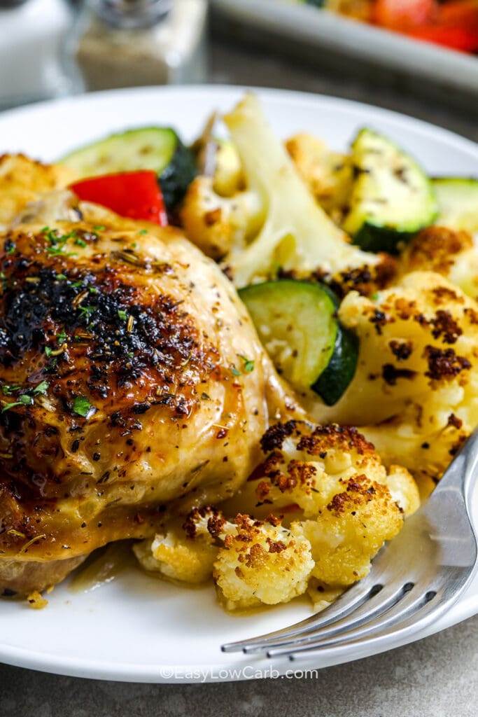 Sheet Pan Chicken and Veggies (All-In-One Meal!) - Easy Low Carb