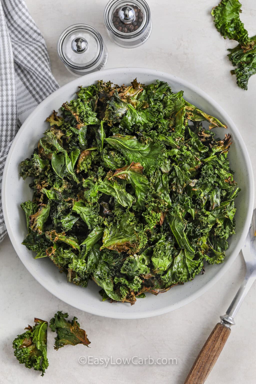 Roasted Kale (Just 5 Minute Prep!) - Easy Low Carb