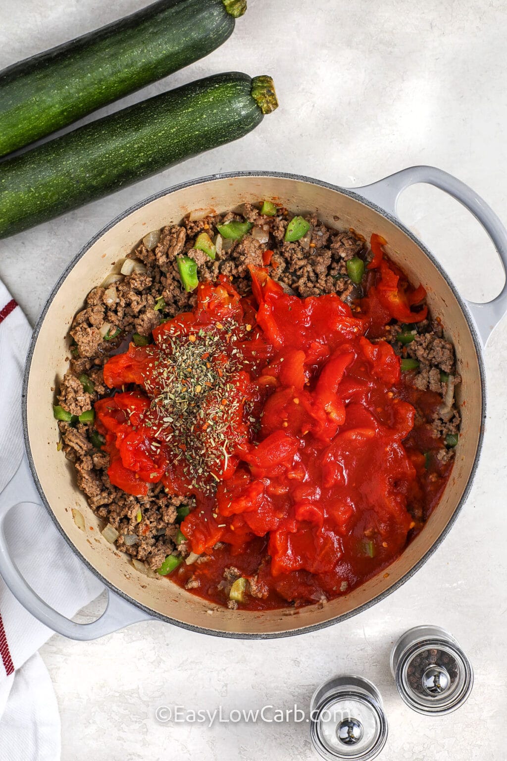 Zucchini Spaghetti (Easy Homemade Meat Sauce!) - Easy Low Carb