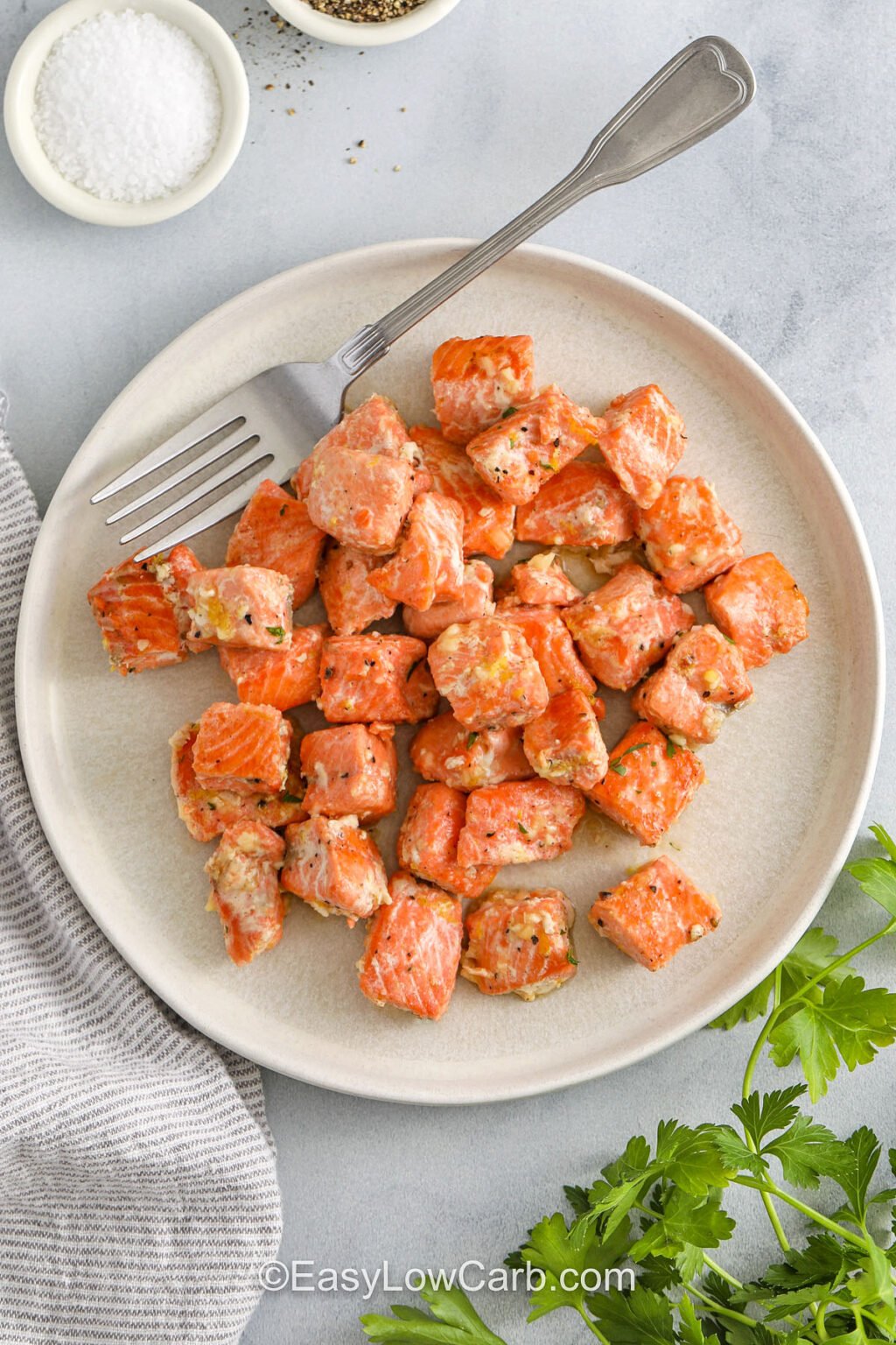 Salmon Bites Recipe (With Butter And Garlic!) - Easy Low Carb