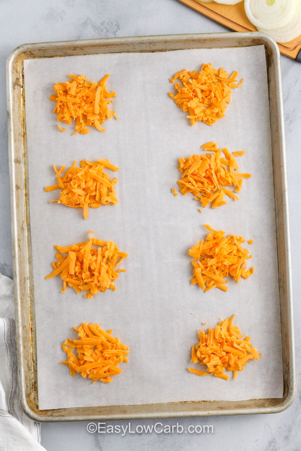 Cheesy Onion Chips (Tasty Chip Swap!) - Easy Low Carb